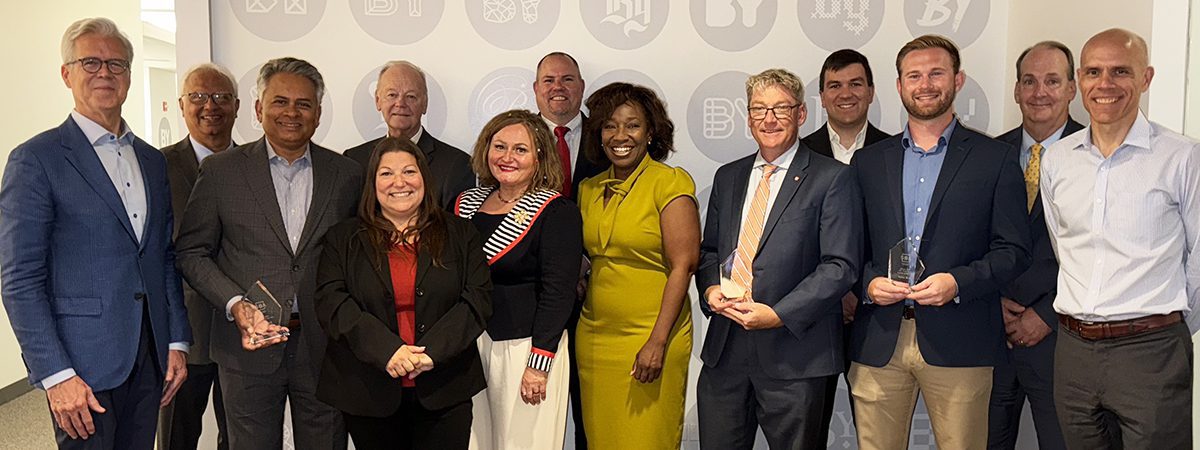 Byline Bank Honored with SBA Lender of the Year Award in Illinois | Byline Bank